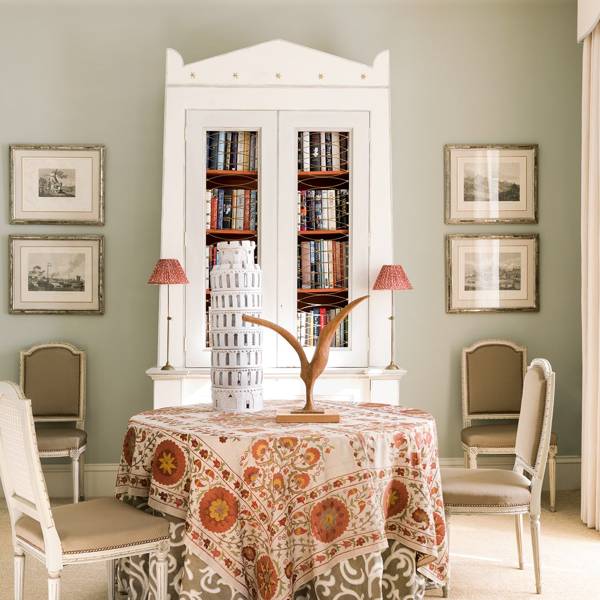 Interior designer Virginia Howard's 19th century flat | House & Garden
