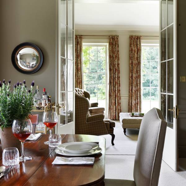 Emma Sims Hilditch decorated eighteenth century rectory | House & Garden