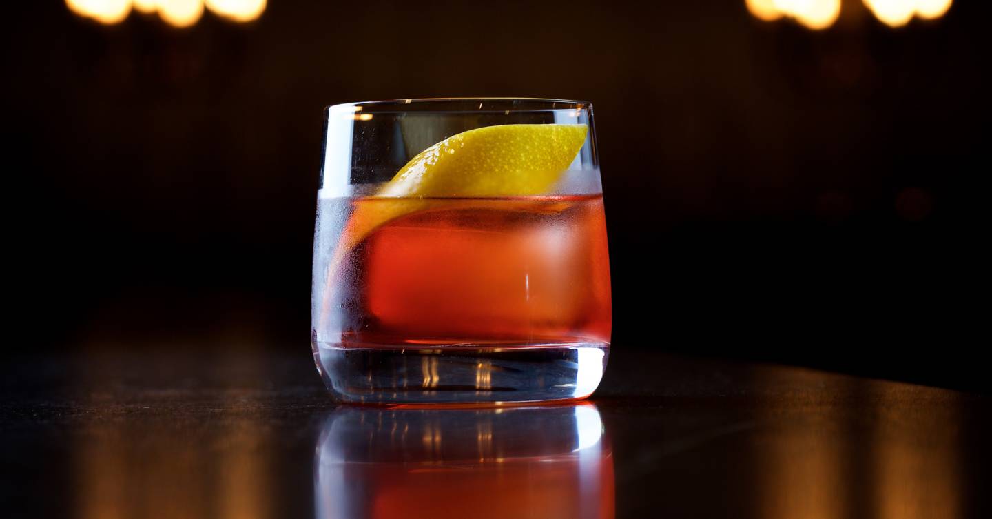 Negroni twist - Easy Cocktail Recipes | House & Garden