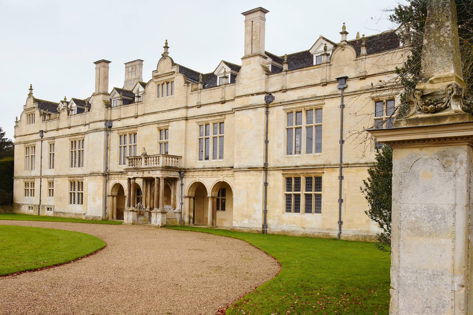 A Jacobean House Restoration | Apethorpe Palace | House & Garden