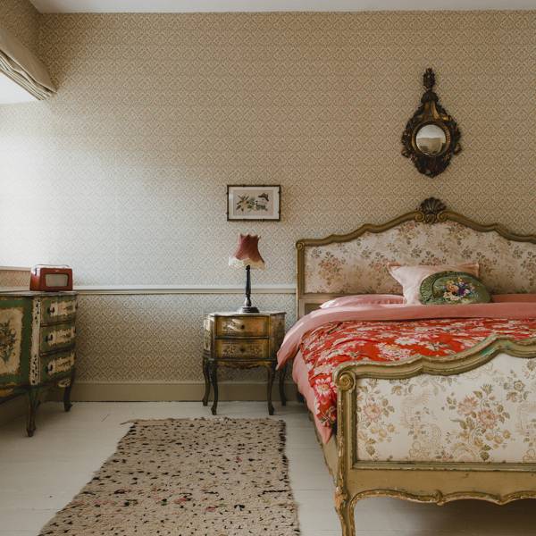 Designer Pearl Lowe's Somerset house | House & Garden