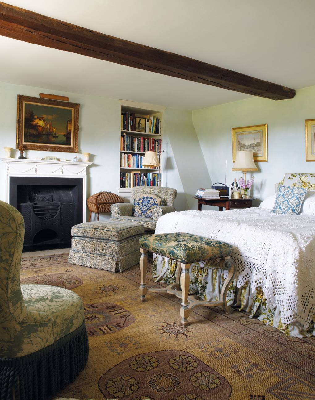 English bedroom design | House & Garden