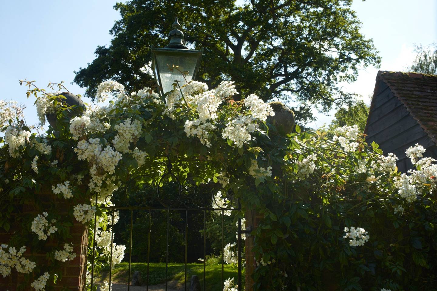 Ian Adam-Smith Farmhouse | Outdoor Spaces | House & Garden