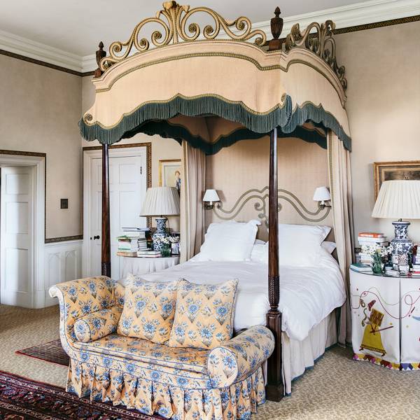 The rewilding of Knepp Castle, Isabella Tree and Charlie Burrell's ...