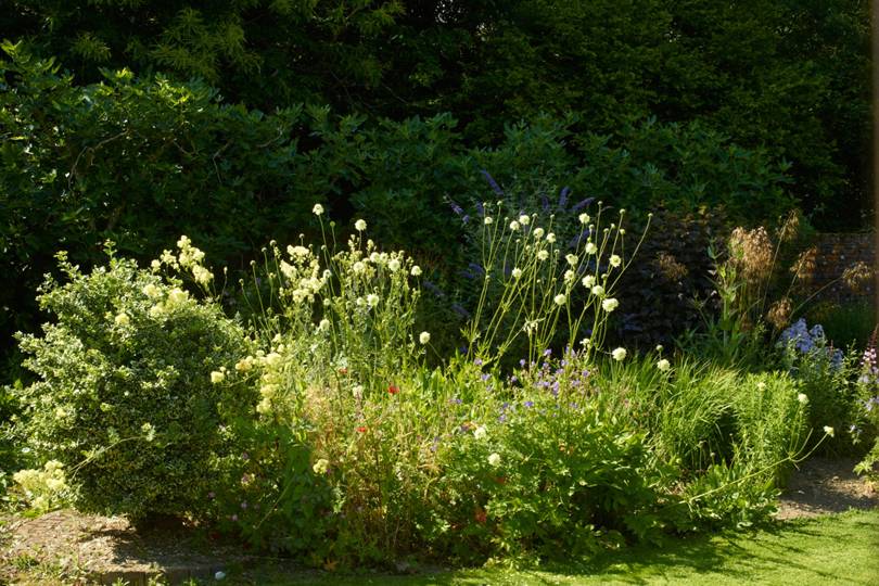 Ian Adam-Smith Farmhouse | Outdoor Spaces | House & Garden