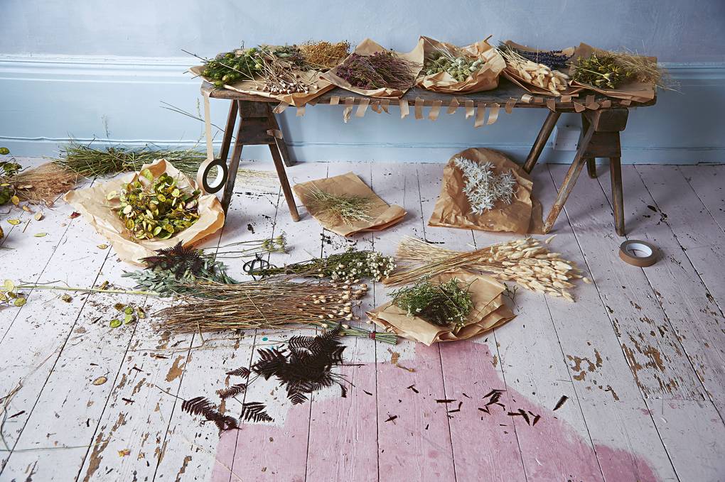 How to dry flowers | House & Garden