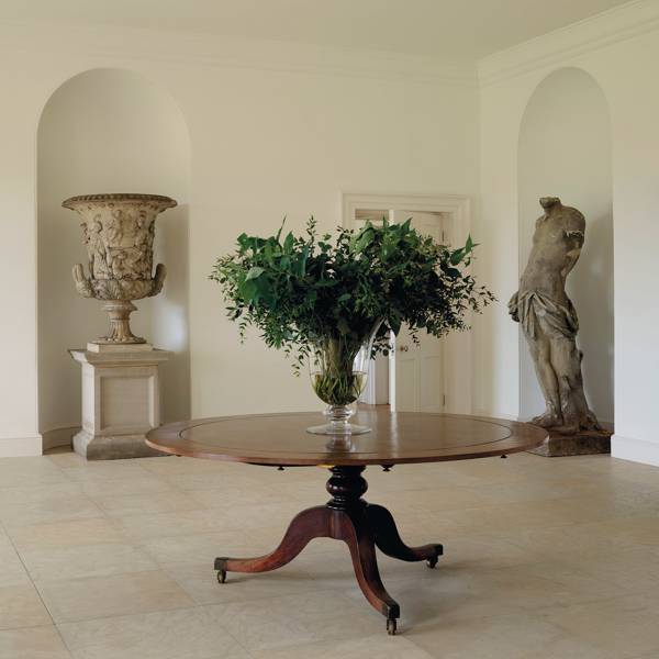 Jasper Conran's Wardour Castle apartment | House & Garden