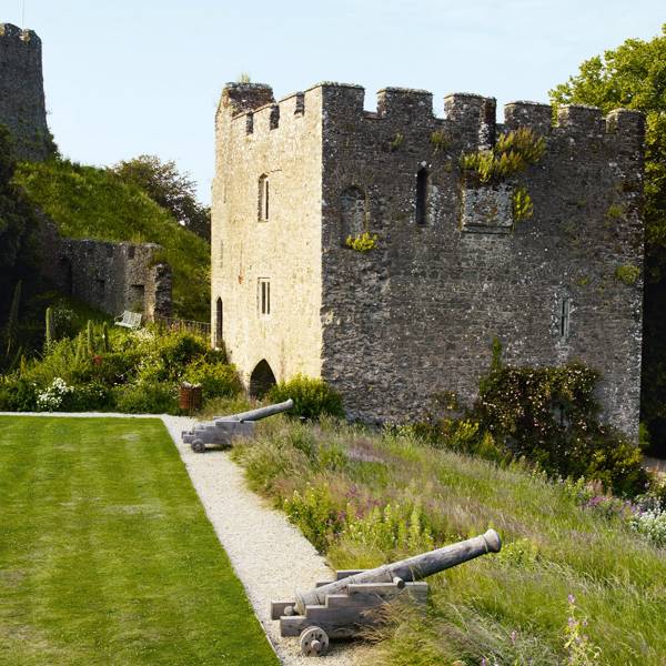 Trematon Castle Garden - Isabel and Julian Bannerman Bannerman's ...