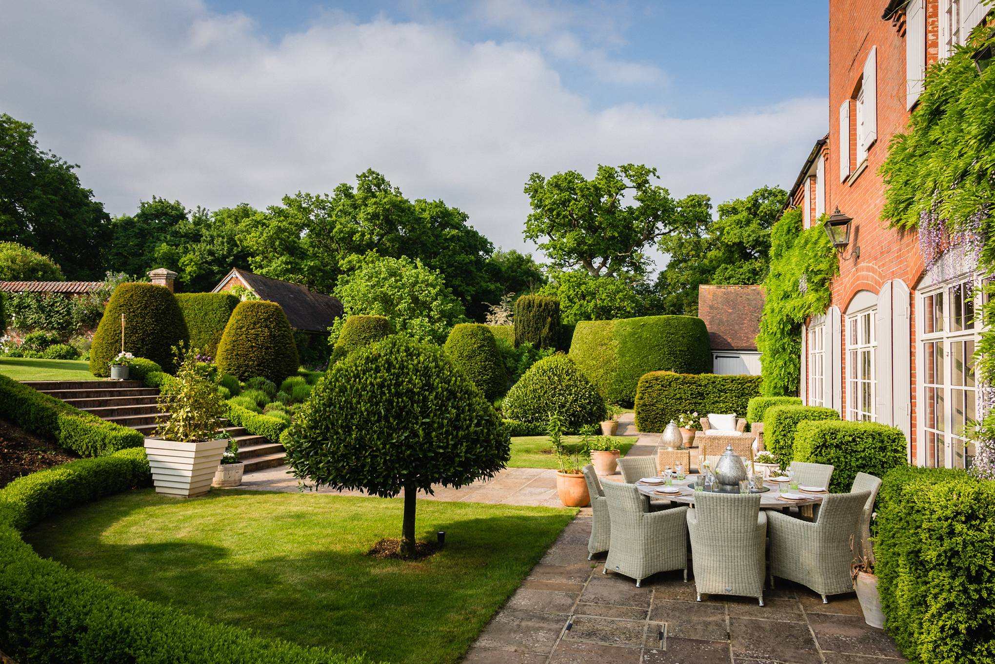 Holiday homes to rent with great gardens | House & Garden