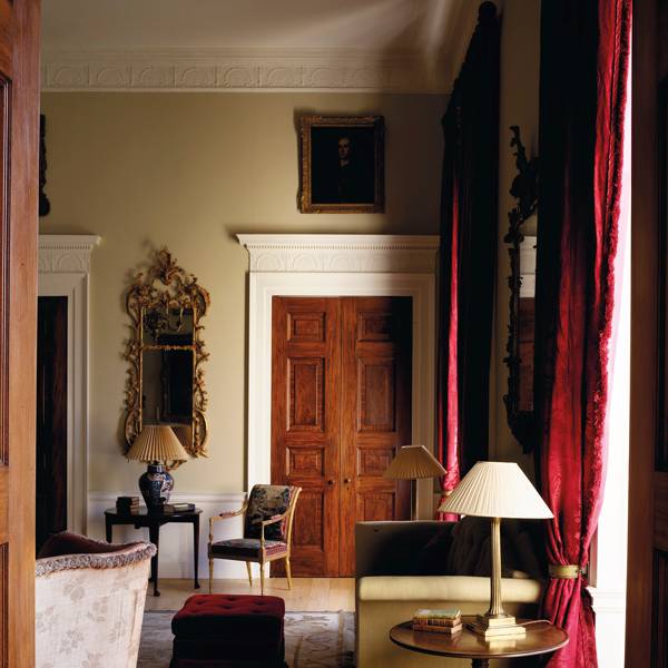 Jasper Conran's Wardour Castle apartment | House & Garden