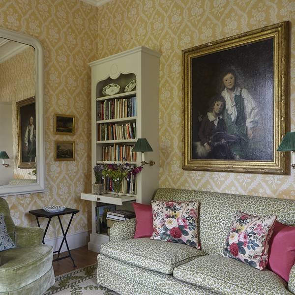 Decorator Imogen Taylor's house in Burgundy | House & Garden