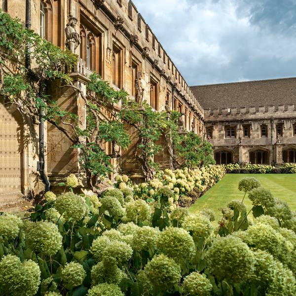 Henbury Hall | House & Garden