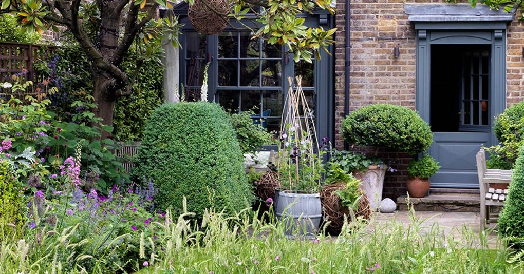 Butter Wakefield's London Garden | Outdoor Spaces | House & Garden