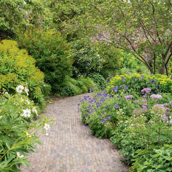 Tom Stuart Smith's walled garden at Culham Court in Berkshire | House ...