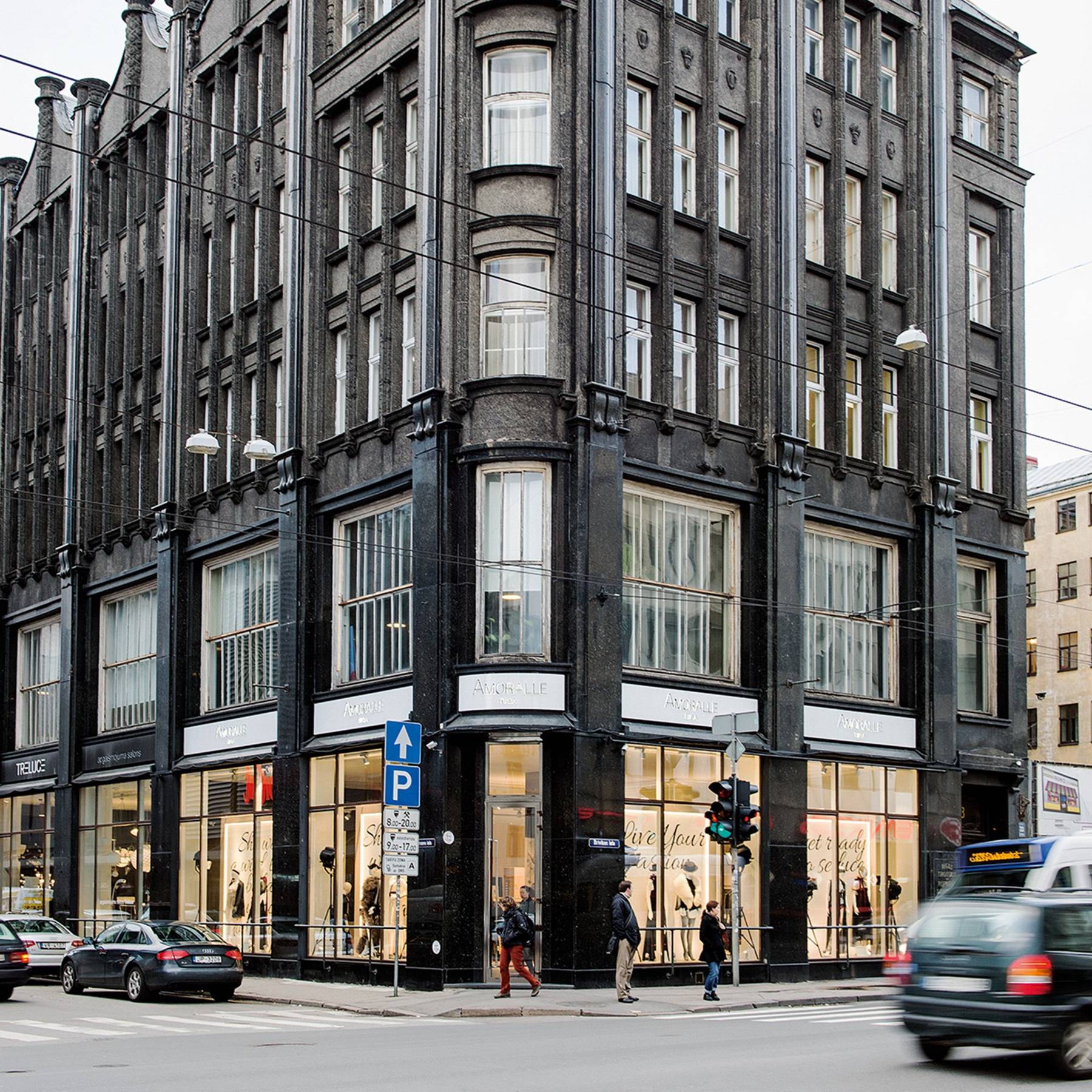 Riga City Tour| Travel Destinations | House & Garden