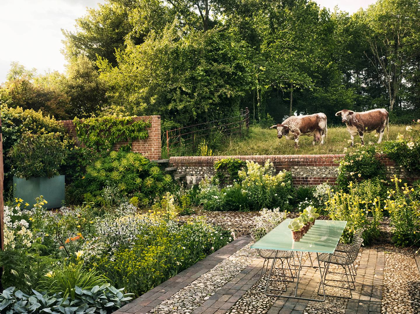 The garden of landscape architects Pip Morrison and Kim Wilkie | House ...
