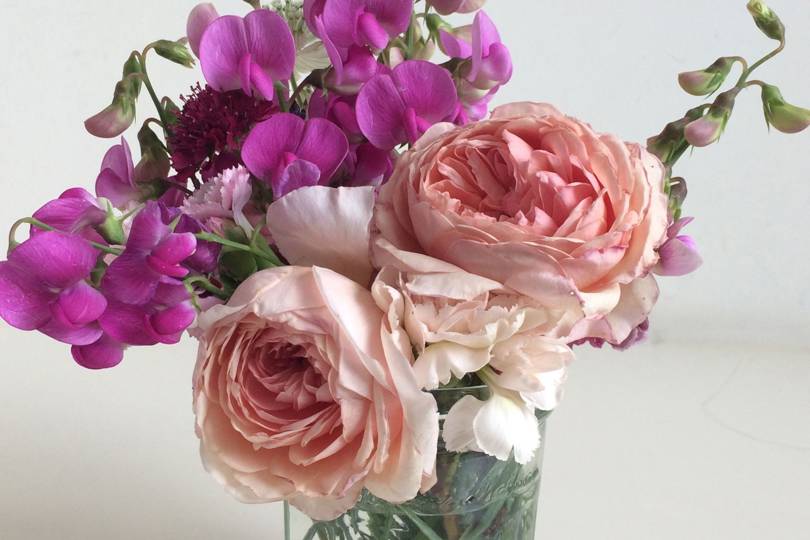 Flower Arranging Ideas & Inspiration - Allotment Flowers, Scented ...