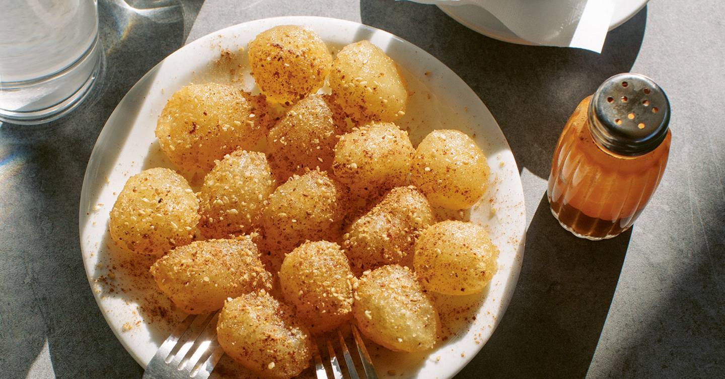 Loukoumades with honey, cinnamon and sesame | House & Garden